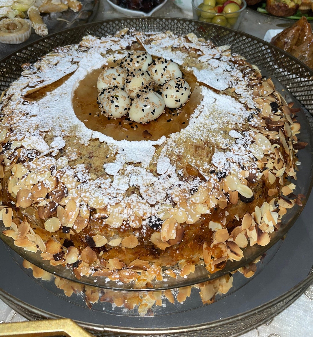 Exquisite Moroccan Chicken and Almond Bastilla: A Taste of Morocco's ...