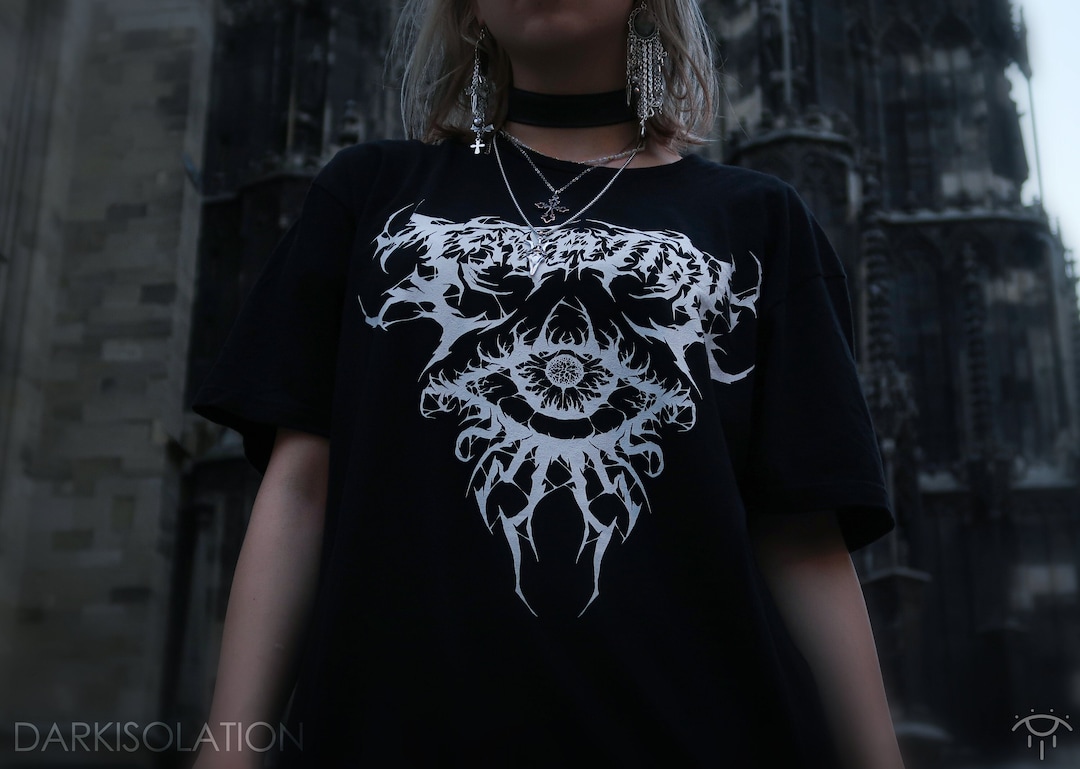 Gothic Eye T-shirt | Wierdcore | Dreamcore Aesthetic | Grunge Clothing ...