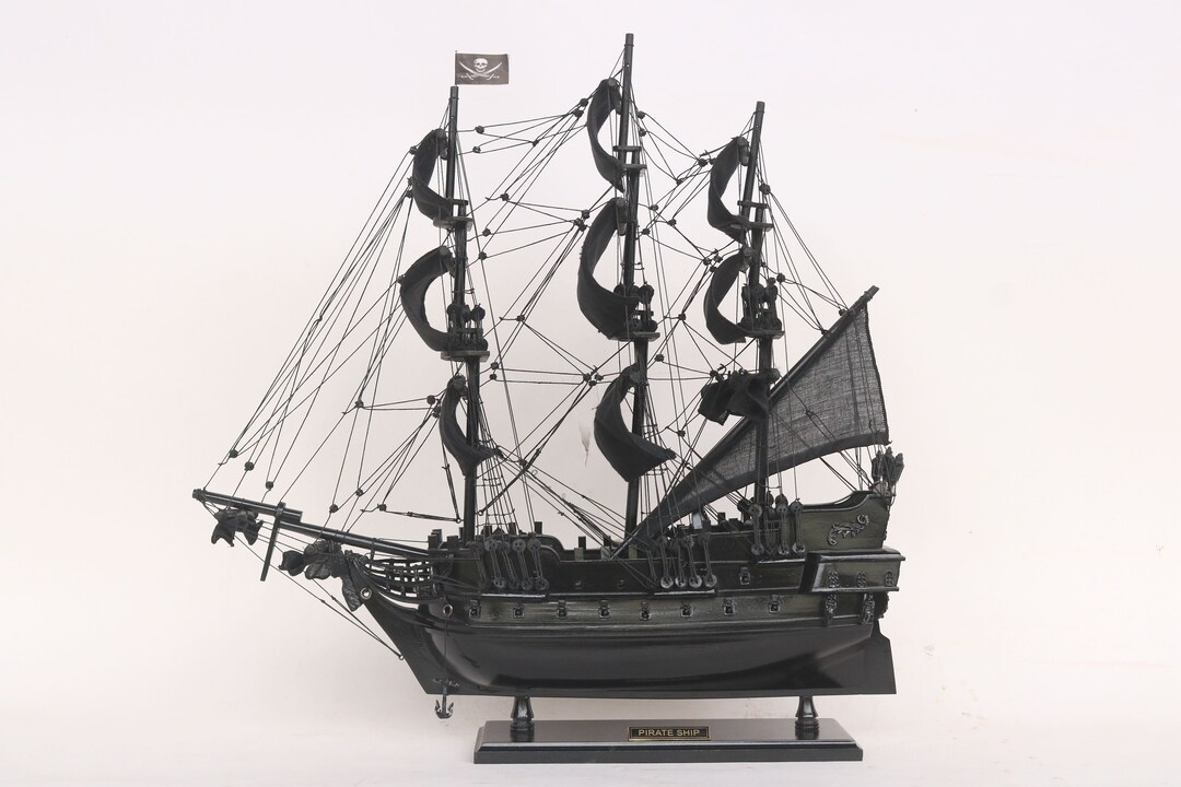 Pirate Ship Model / Handmade / Compass Models / BLACK EDITION - Etsy UK