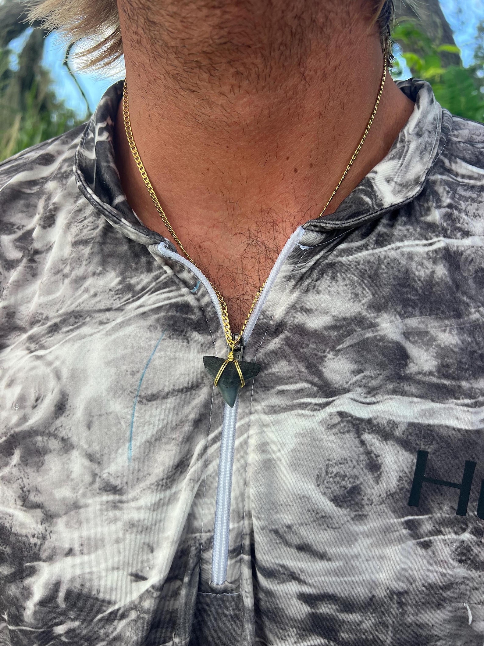Men’s Gold Chain Sharks Tooth Necklace - Etsy