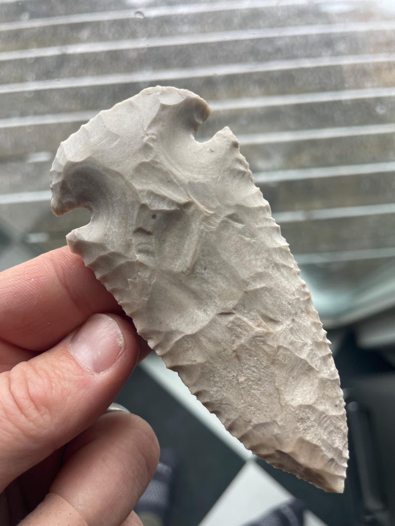 Burlington Dovetail Arrowhead: Arrowhead Point - Stone Arrowhead ...