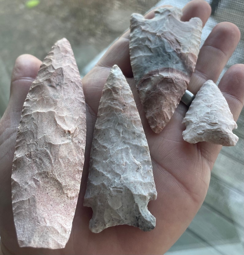 Lot of 8 Arrowheads - Lot of Arrowhead Points - Stone Arrowheads ...