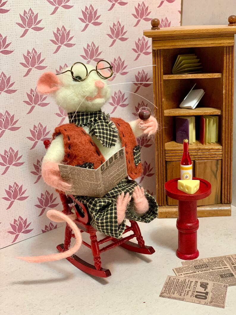 Needle Felted Mouse Figurine: Victorian Gentleman With Wine & Cheese - Etsy