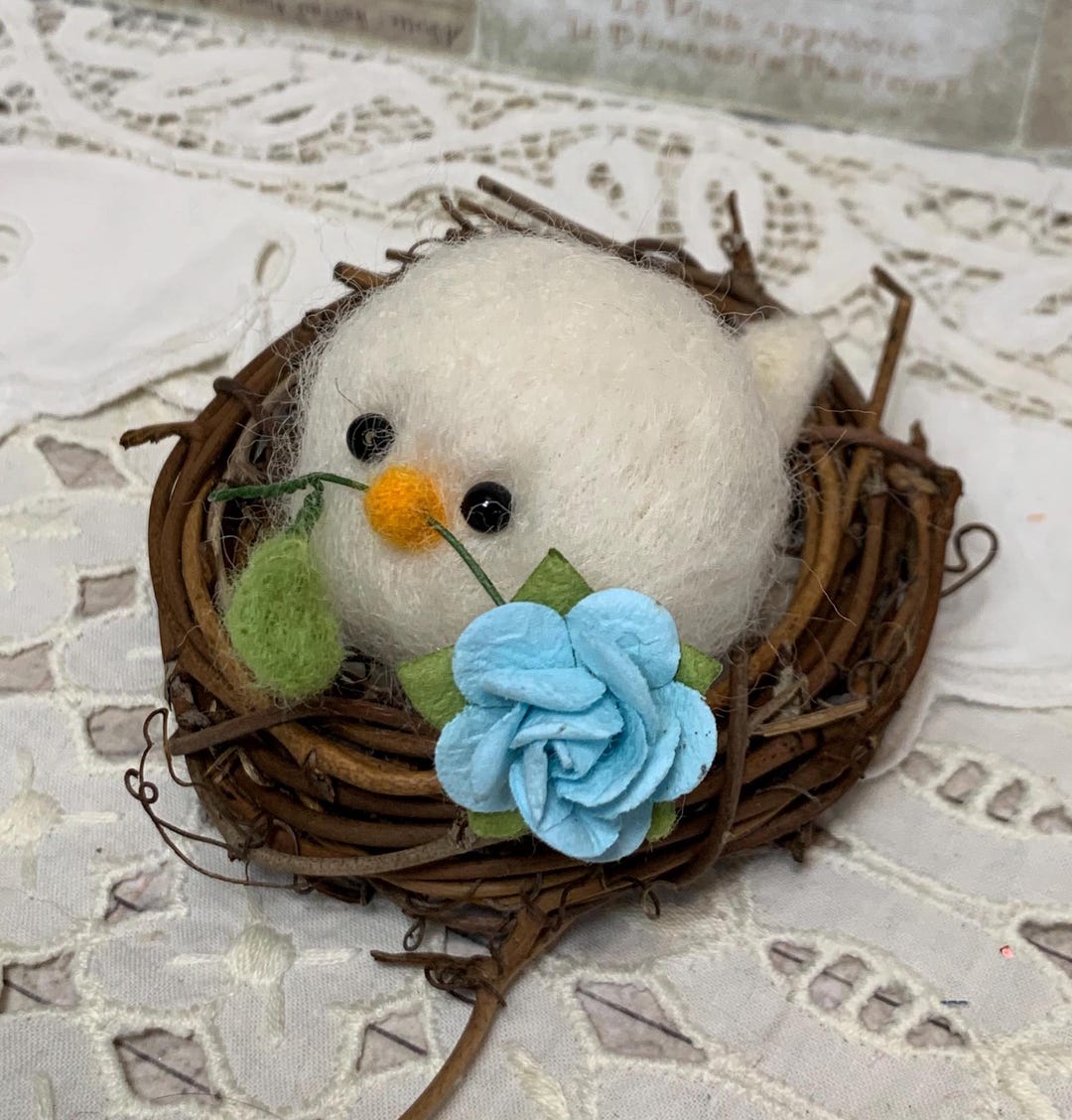 Handmade Needle-felted Wool Bird Figurine: Spring Home Decor - Etsy