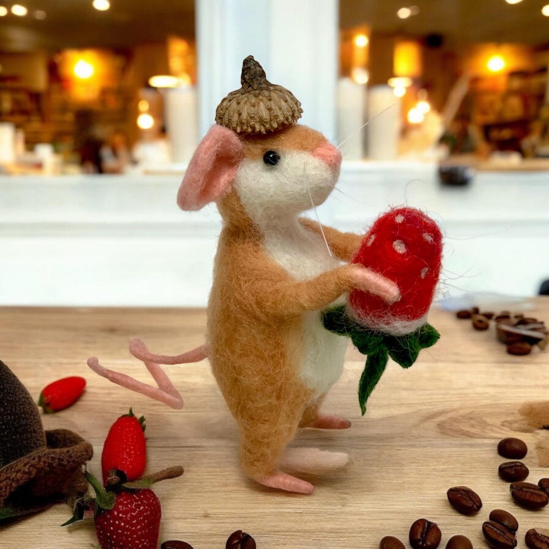 Felted Little Red Mouse Pip With Strawberry Cute Toy Gift Waldorf ...