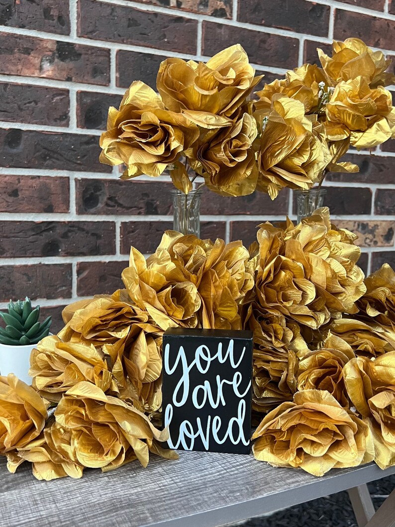 Artificial Silk Gold Roses for Party Centerpieces, Fake Flowers for ...