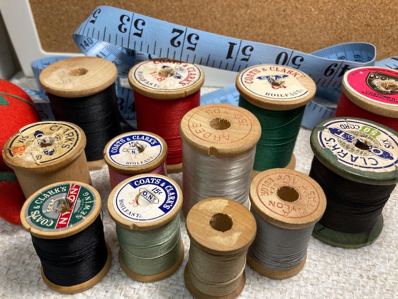Vintage Wood Spools of Thread - Etsy