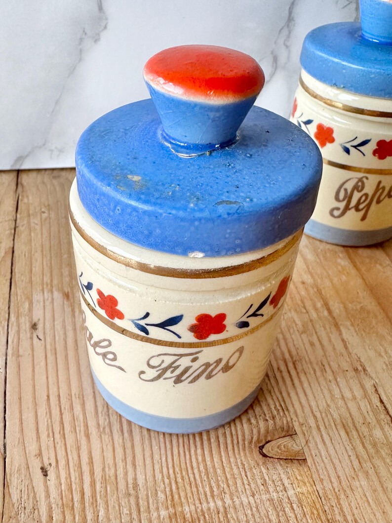 Vintage Set of Two Italian Spice Jars, Salt & Pepper, Hand Painted ...