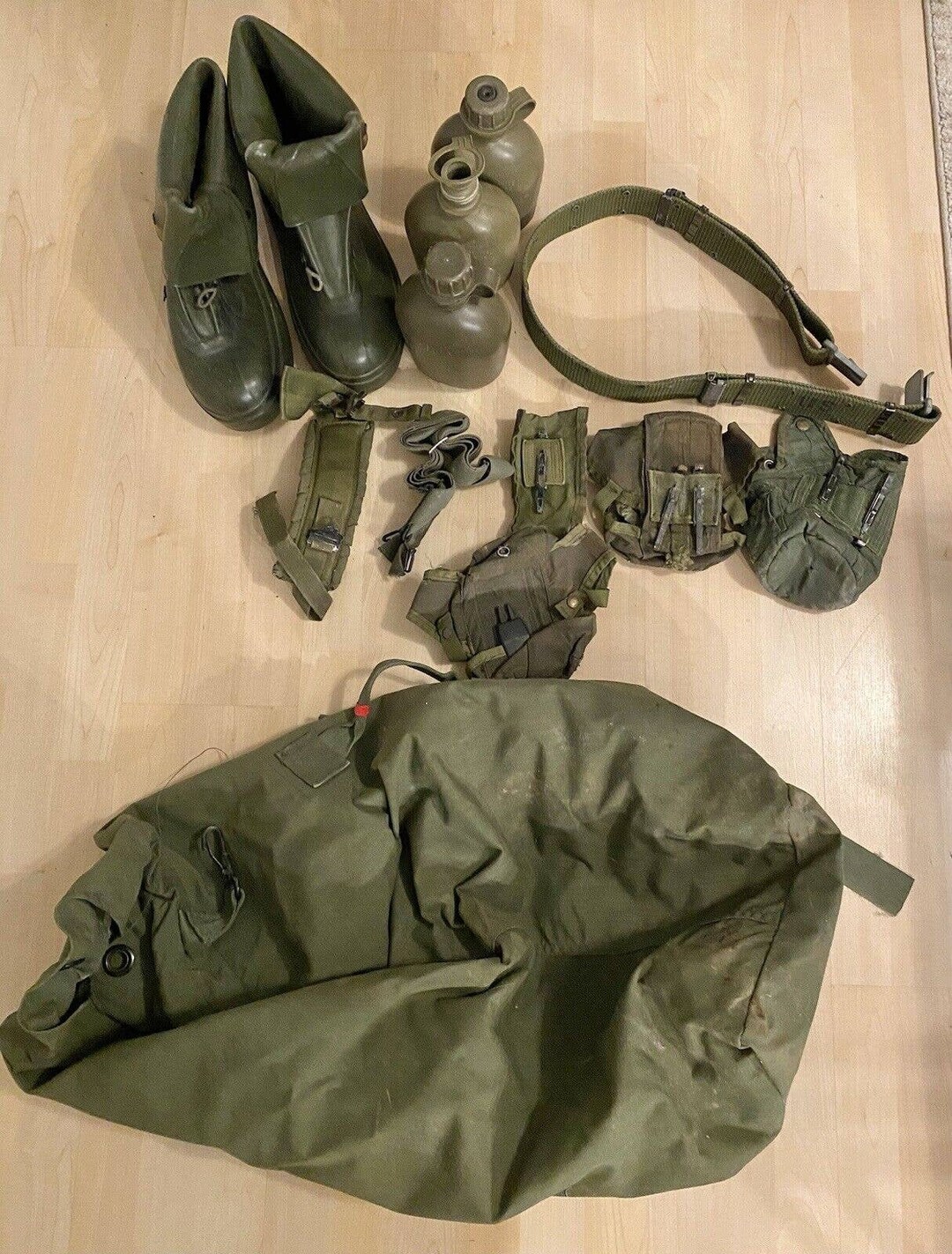 Vintage Military SURVIVAL KIT - Boots Sz13 - (includes Everything in ...