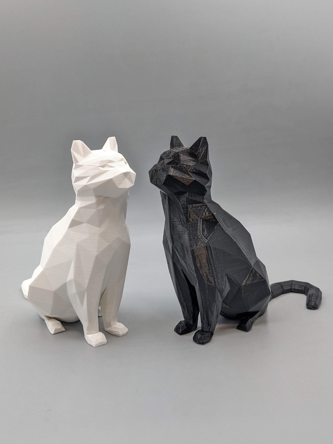 Cat Figurine Salt and Pepper Shaker - Eye-catching Polygonal Design ...