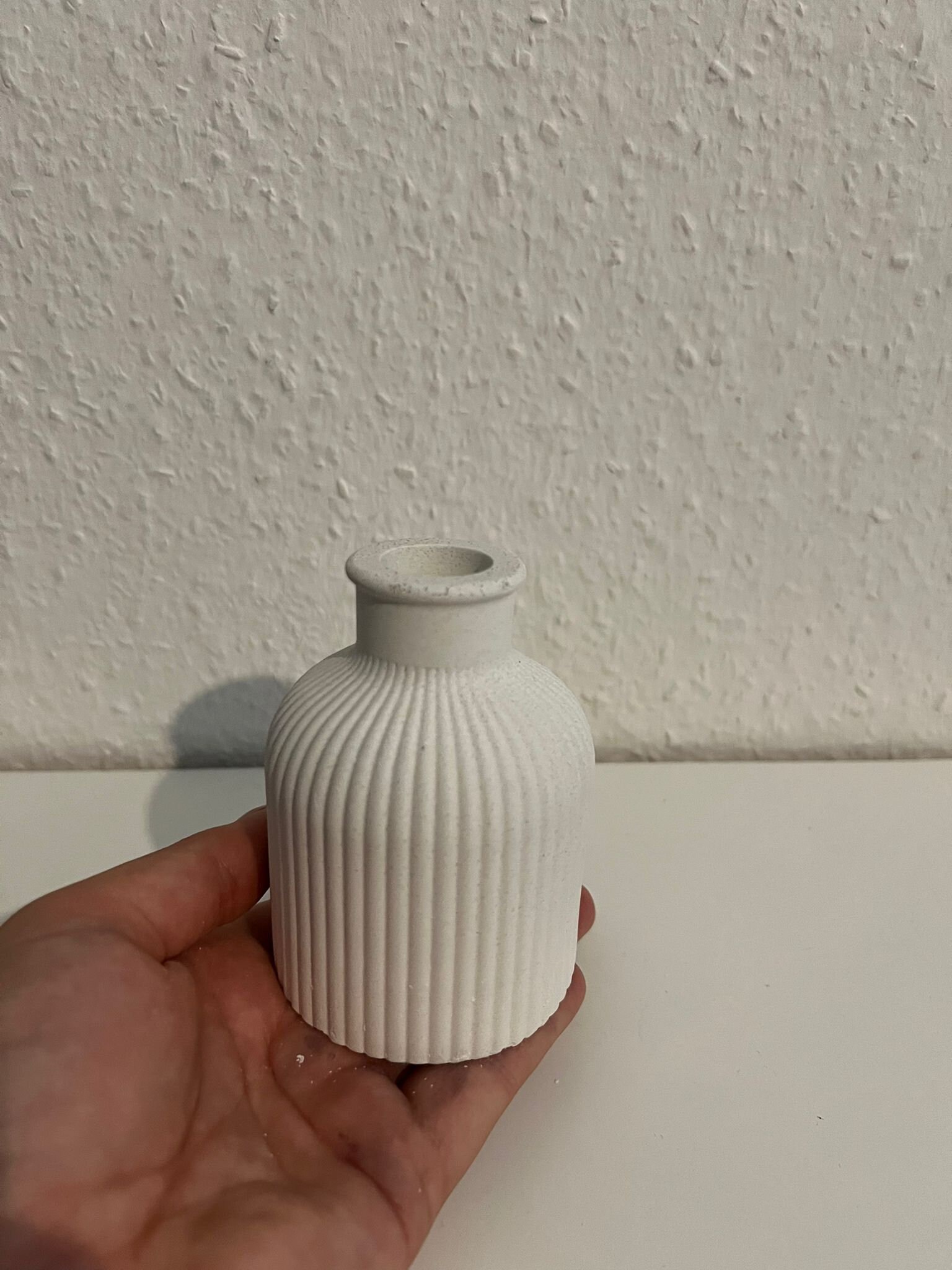 Small Flower Vase Made of Concrete in White With Marbling. - Etsy