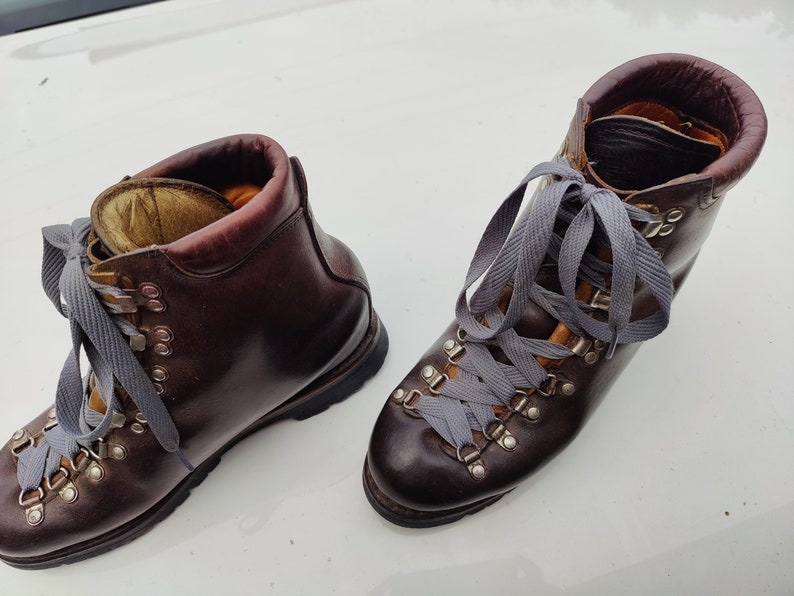 Gronell Traditional Hiking Boot - Etsy