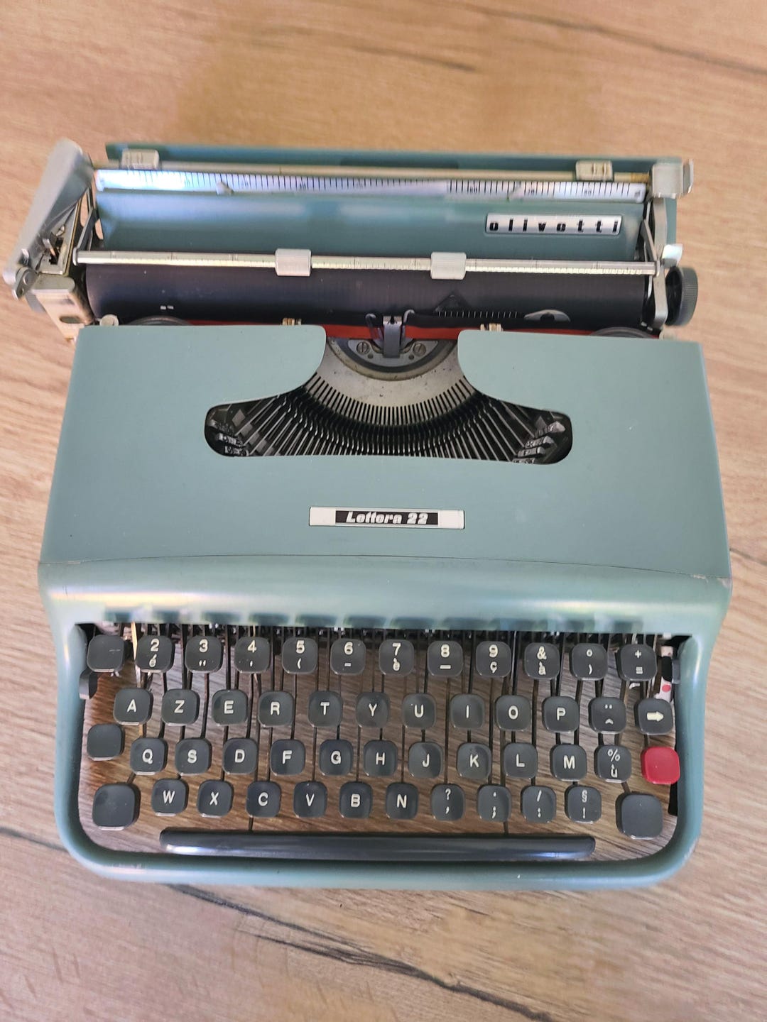 Olivetti Typewriter Model Lettera 22 From 1954. Italy. - Etsy