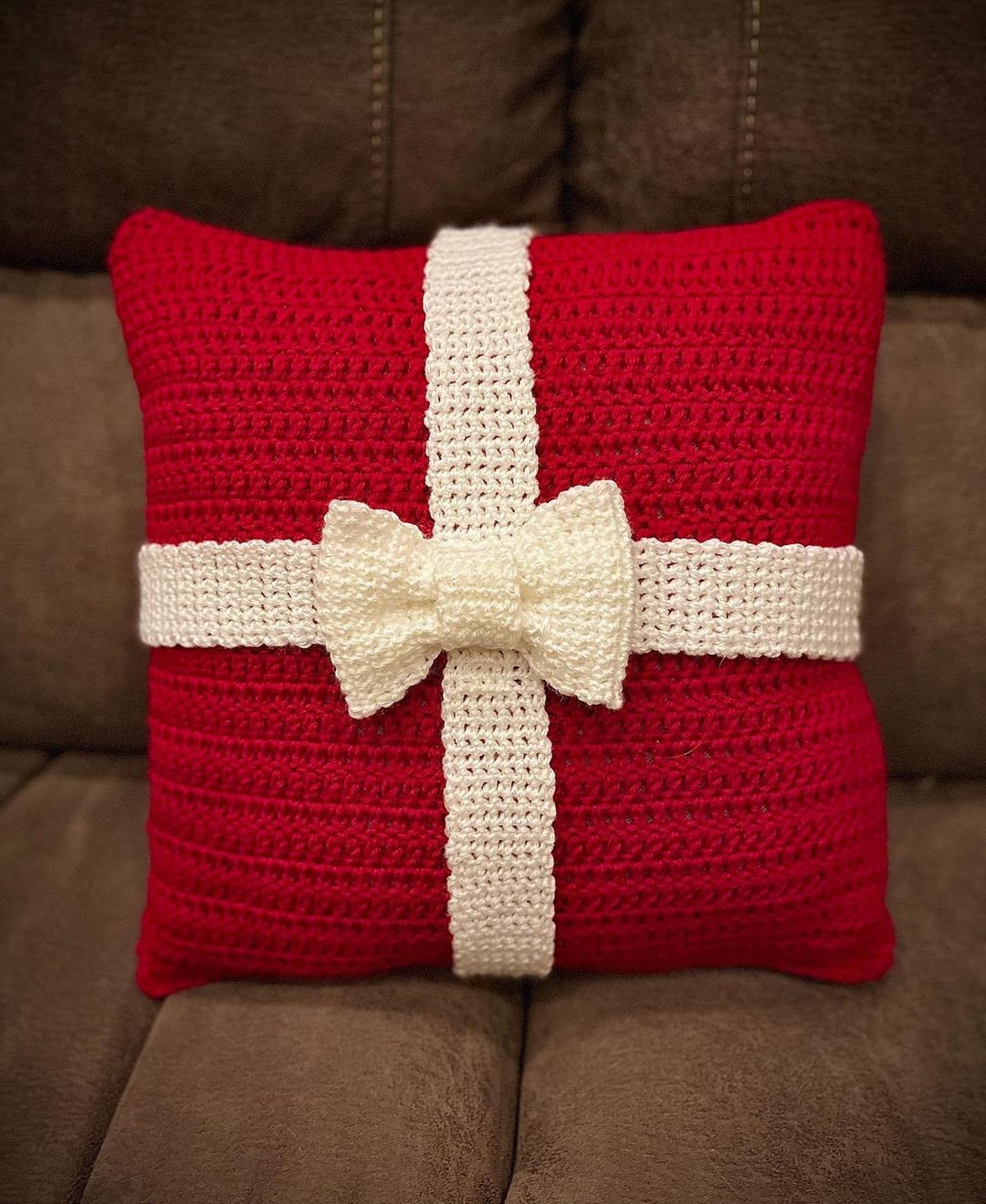 Easy Crochet Bow Pillow Pattern - Etsy