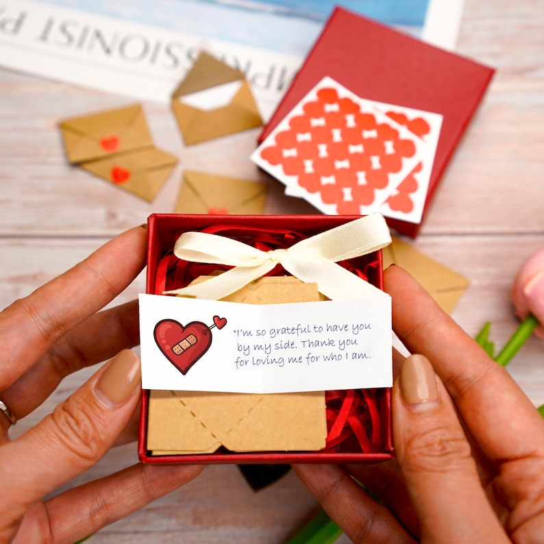 DIY 60 Love Notes Box | Personalized Anniversary Keepsake | Heartfelt ...