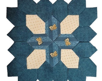 Lucy Boston charlotte I Patchwork of the Crosses Square - Etsy