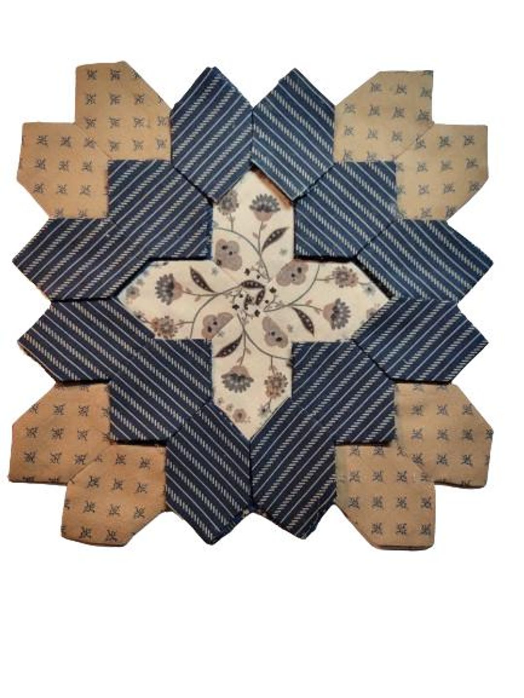 Lucy Boston french Cotillion Iv Patchwork of the Crosses Square - Etsy