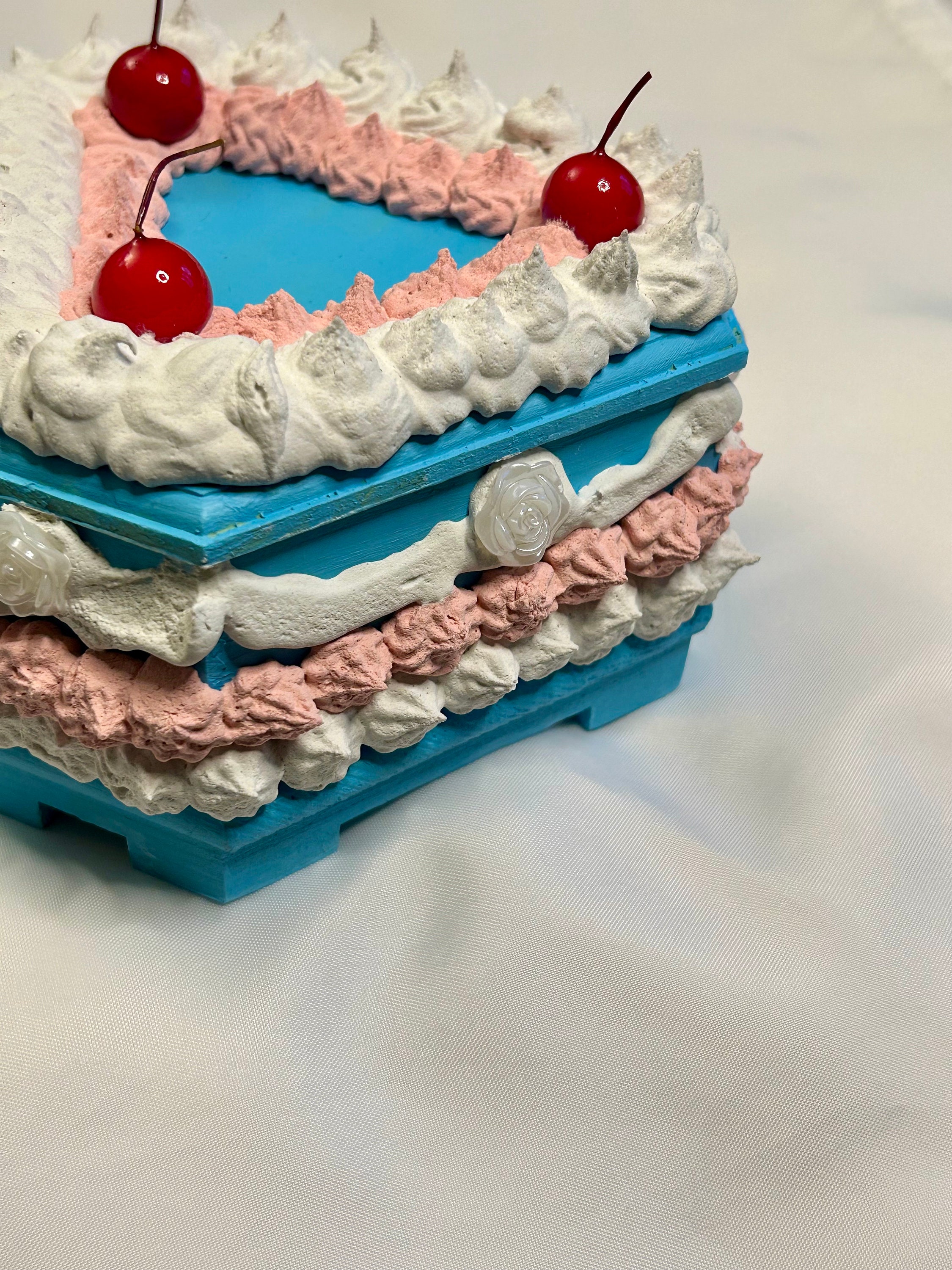 Baby Blue & Pink Cake Jewelry Box - Etsy