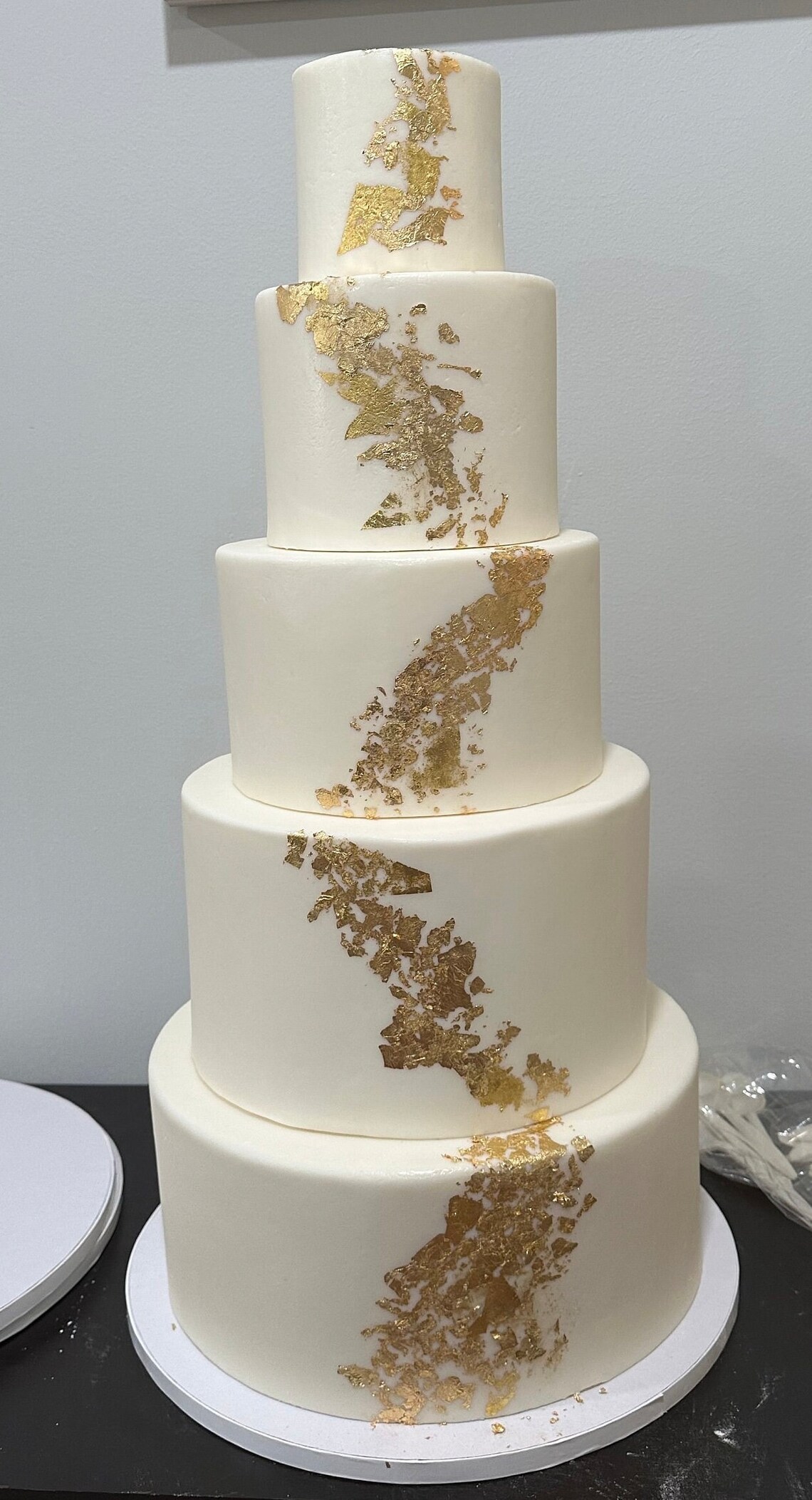 Fake Wedding Cake | Fondant Ruffle Faux Cake | Display Wedding Cake ...