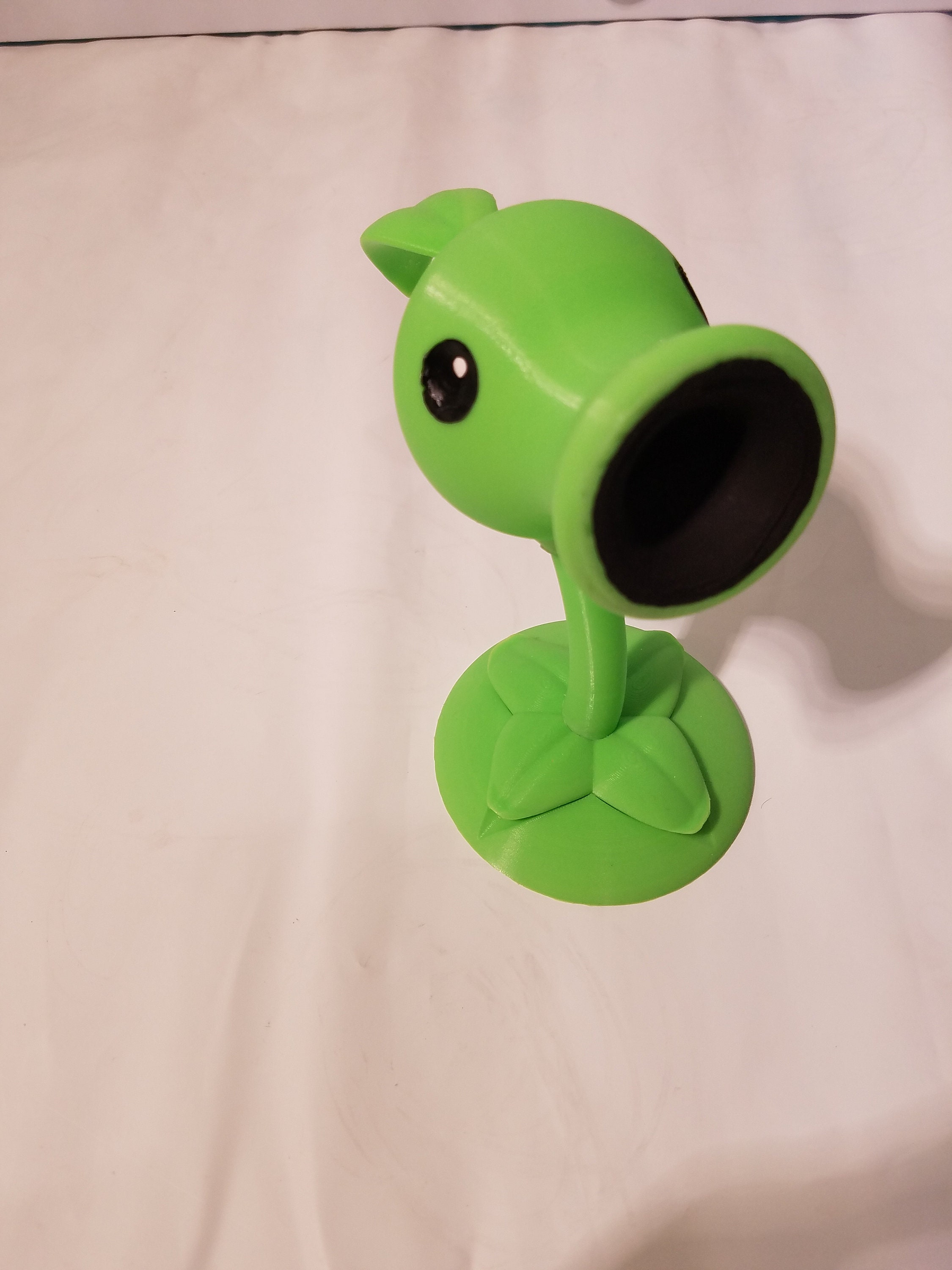 Plants Vs Zombies Pea Shooter Gaming Toy Gift for Him Fun Gift for ...