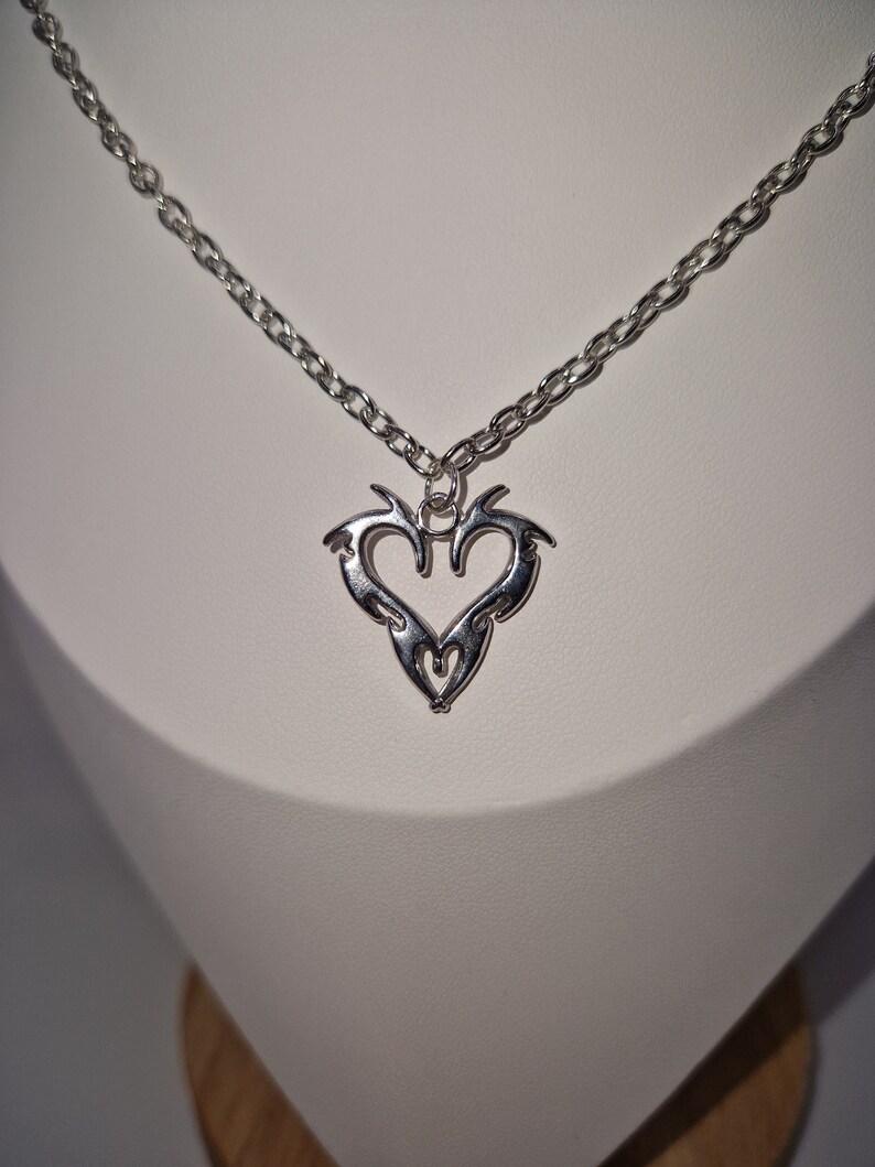 Cybercore Fairycore Y2k Silver Necklace With Heart Pendant - Etsy