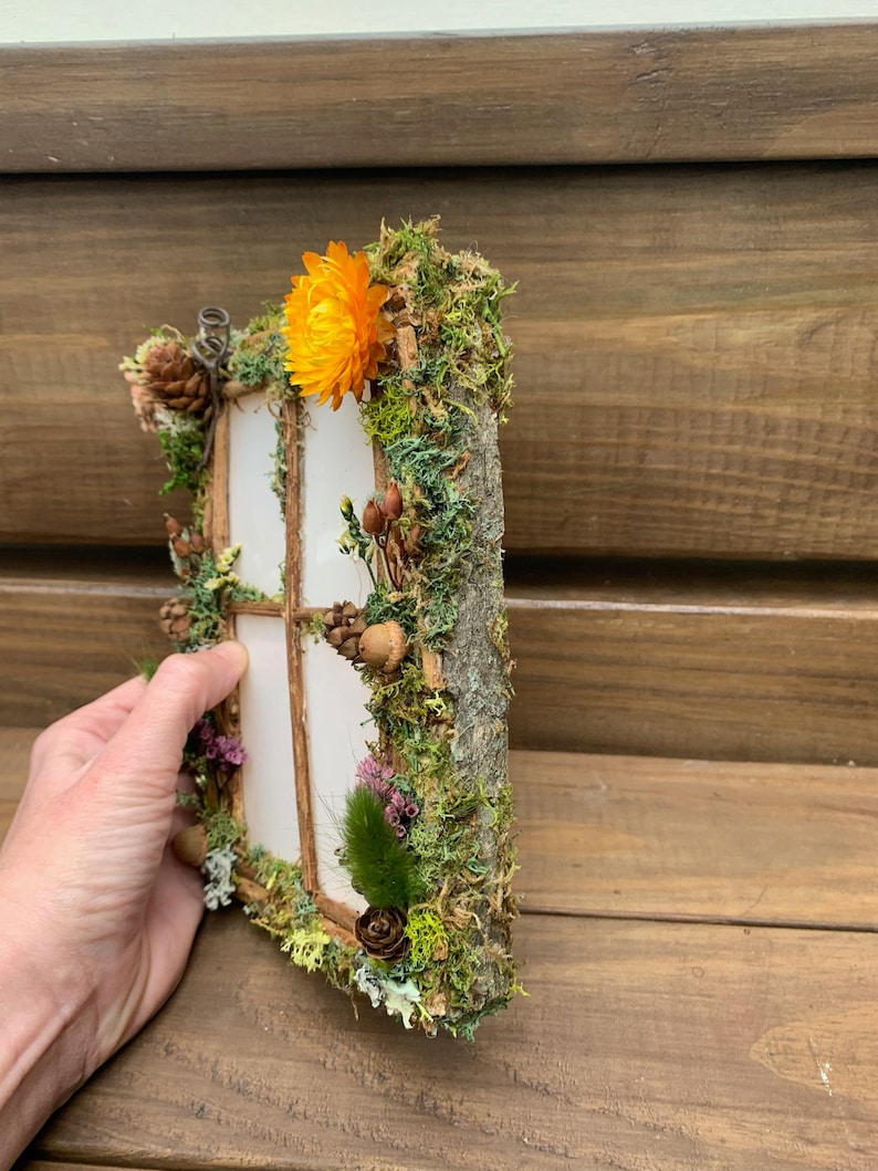 Light up Fairy Window: Woodland Night Light, Moss & Flowers - Etsy