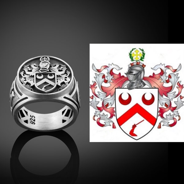 Large Family Crest Ring - Etsy