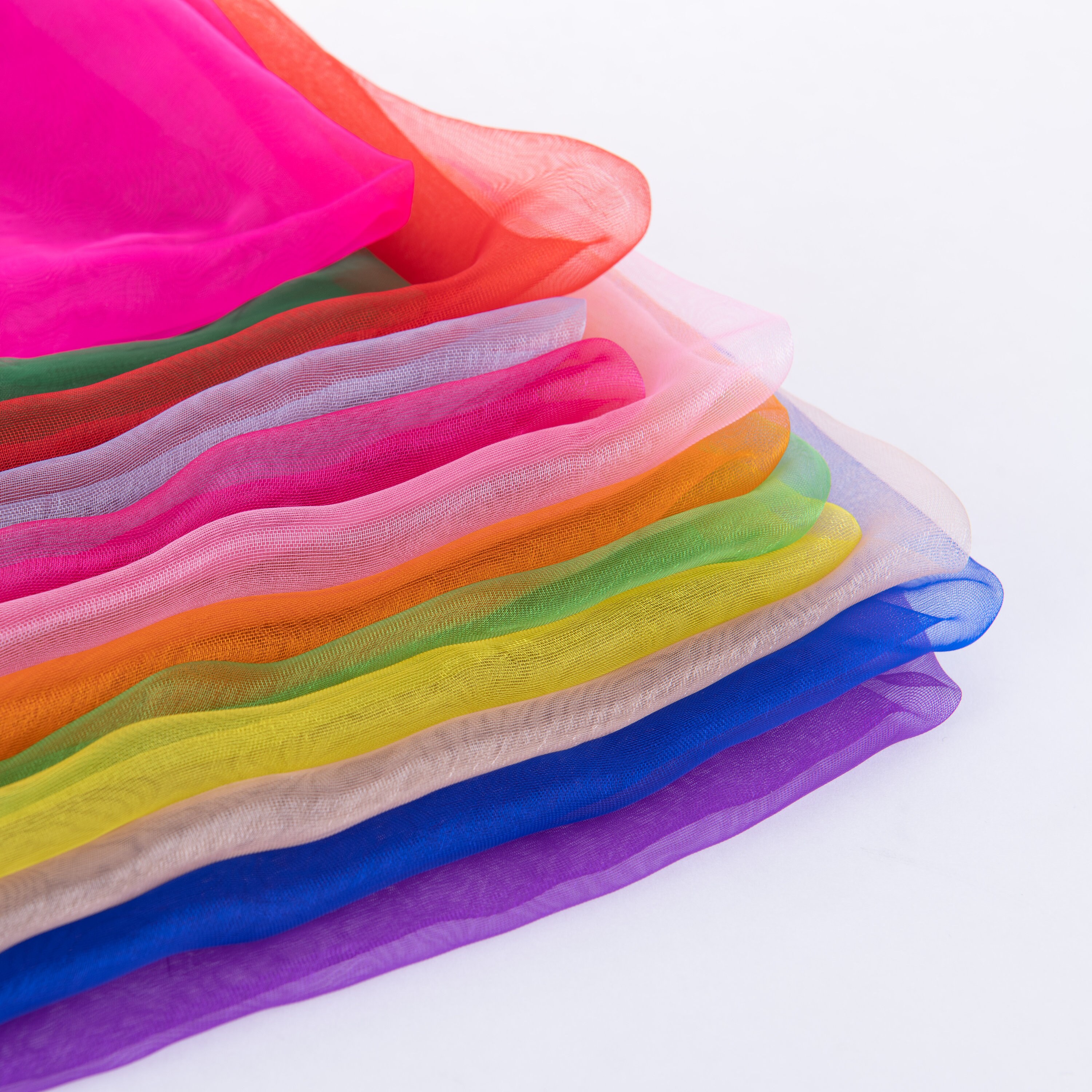 Giocattolo Montessori con scatola di fazzoletti: cubo sensoriale di ...