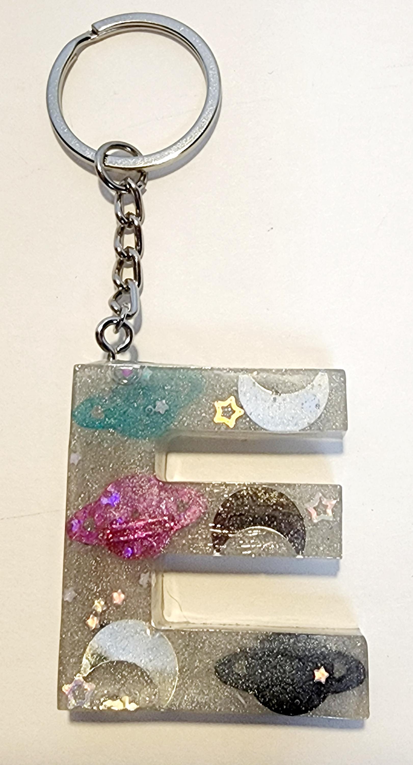 Resin Glitter Letter E Keychain - 1 1/2 X 1 1/2 Inch - Gold With Gems ...