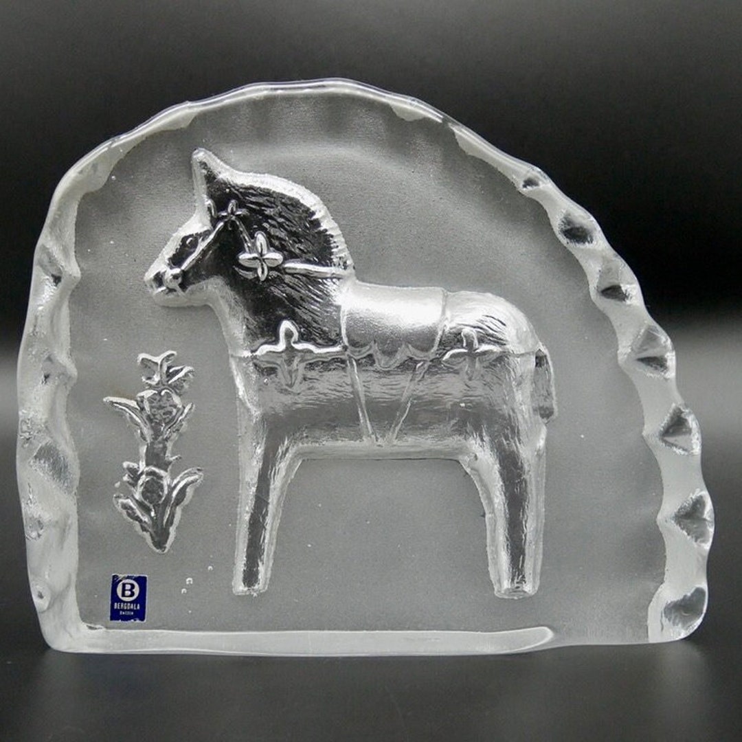 Vintage Dala Horse Paperweight Bergdala Glassworks Swedish Tradition ...