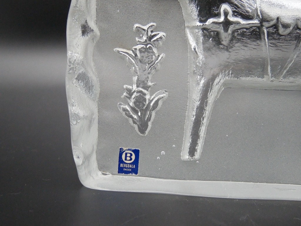 Vintage Dala Horse Paperweight Bergdala Glassworks Swedish Tradition ...