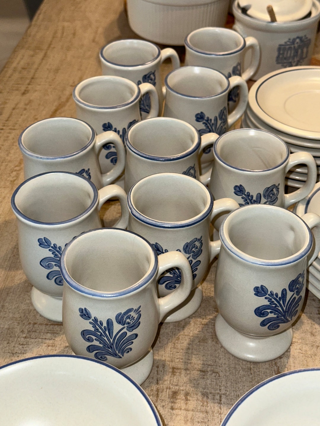 1960's Vintage Pfaltzgraff Yorktowne Dinnerware Blue and White ...