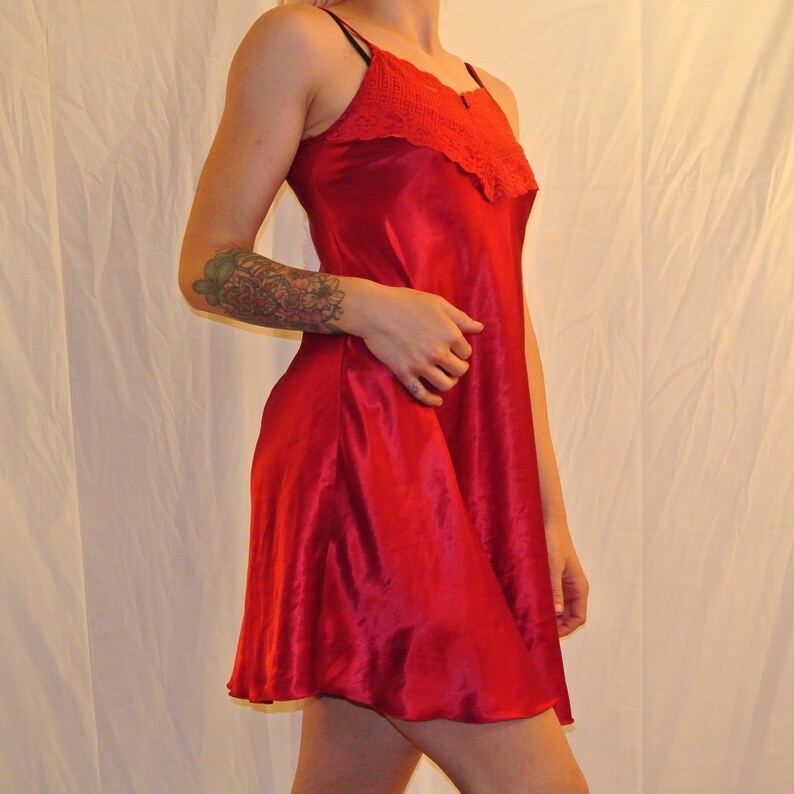 Vintage Red Silk Slip Dress, Lace Trim, Mini Dress, 80s Mode, Retro ...