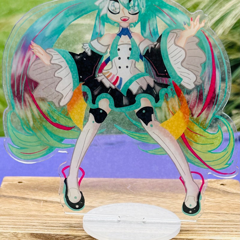 Alien Stage Figurines - Etsy