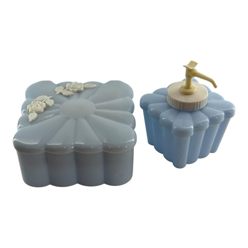 VTG 1950s Menda Baby Blue Plastic Powder Box & Lotion Pump Vanity Set ...
