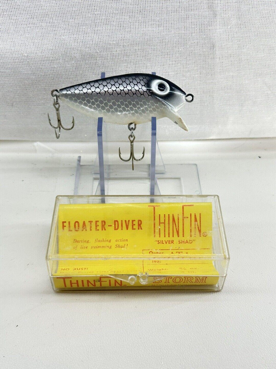 Thinfin Fishing Lure Floater Diver Fish Bait Silver Shad Storm AT1 ...