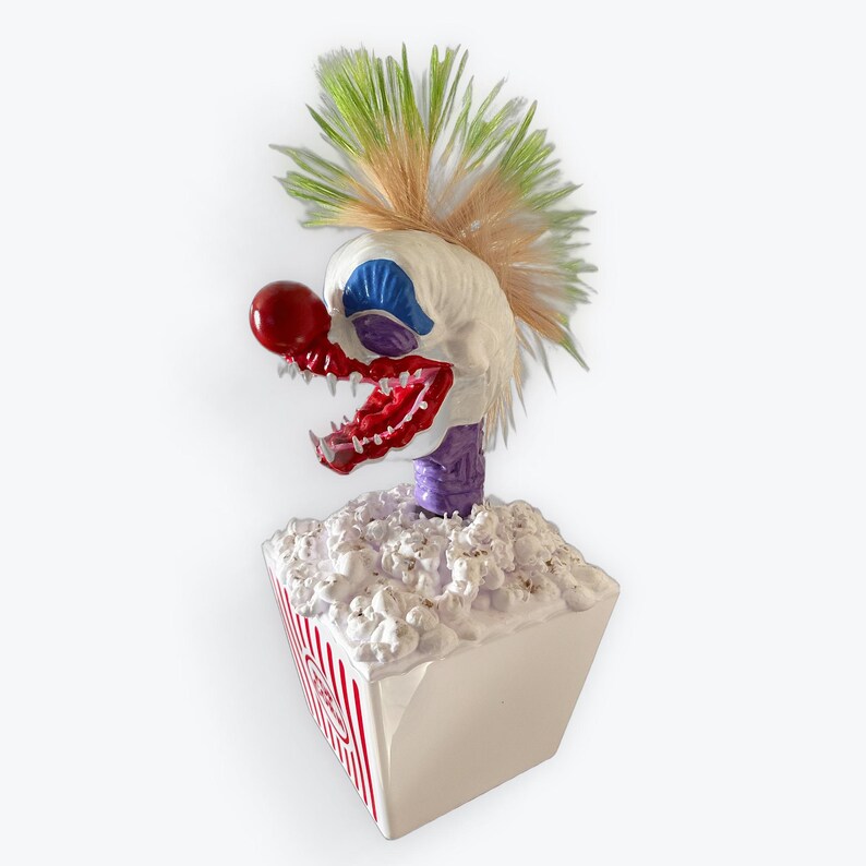 Handmade Popcorn Killer Clown Tree Topper – Shelf Display - Etsy