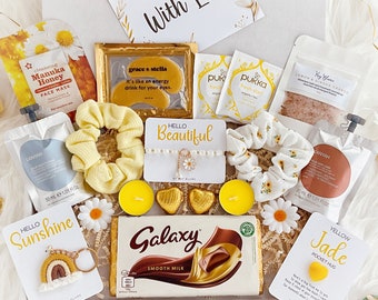 Daisy Letterbox Gift for Her, Hug in a Box, Personalised Spa Gift Box ...