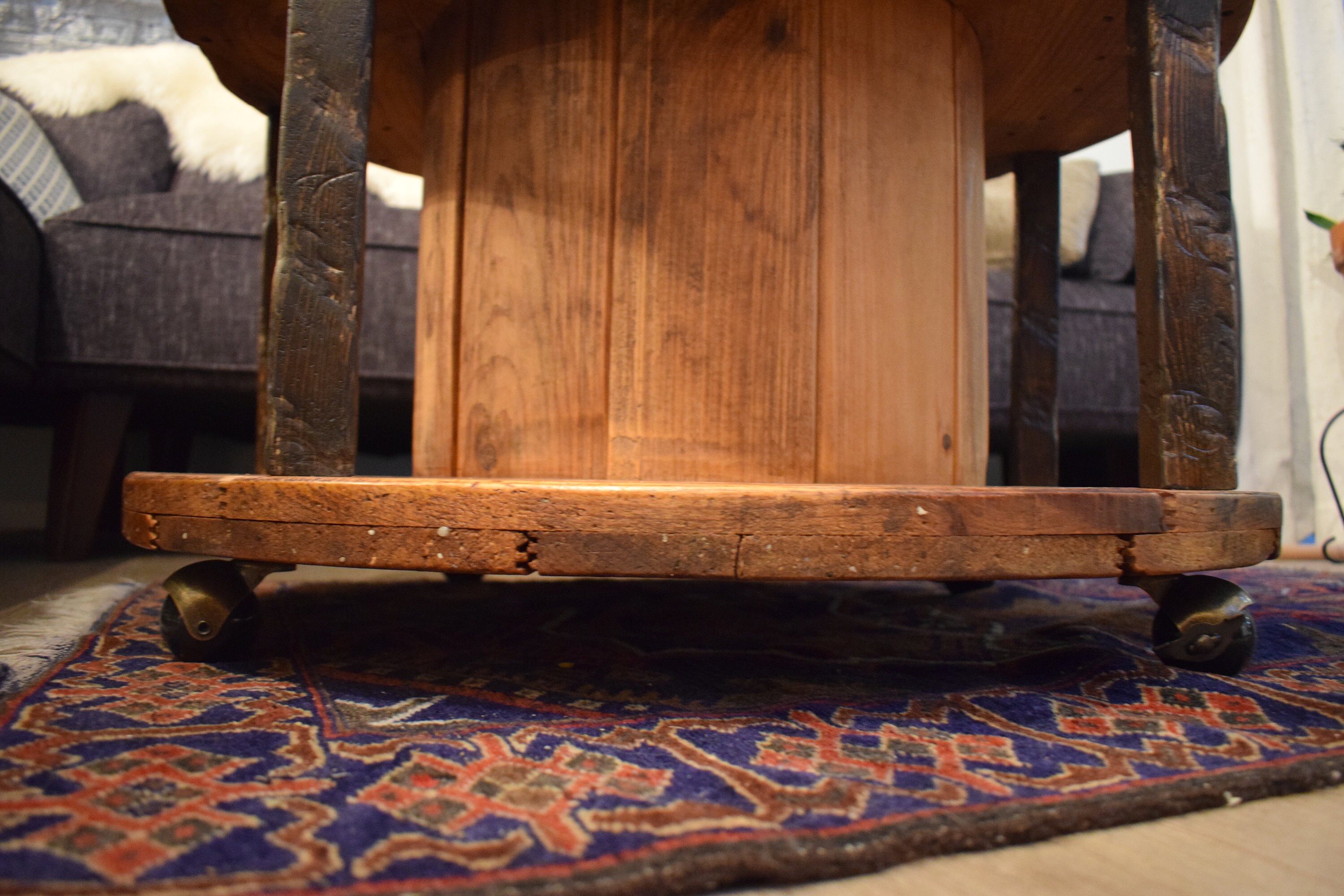 Rustic Wooden Spool Coffee Table / Bookshelf - Etsy