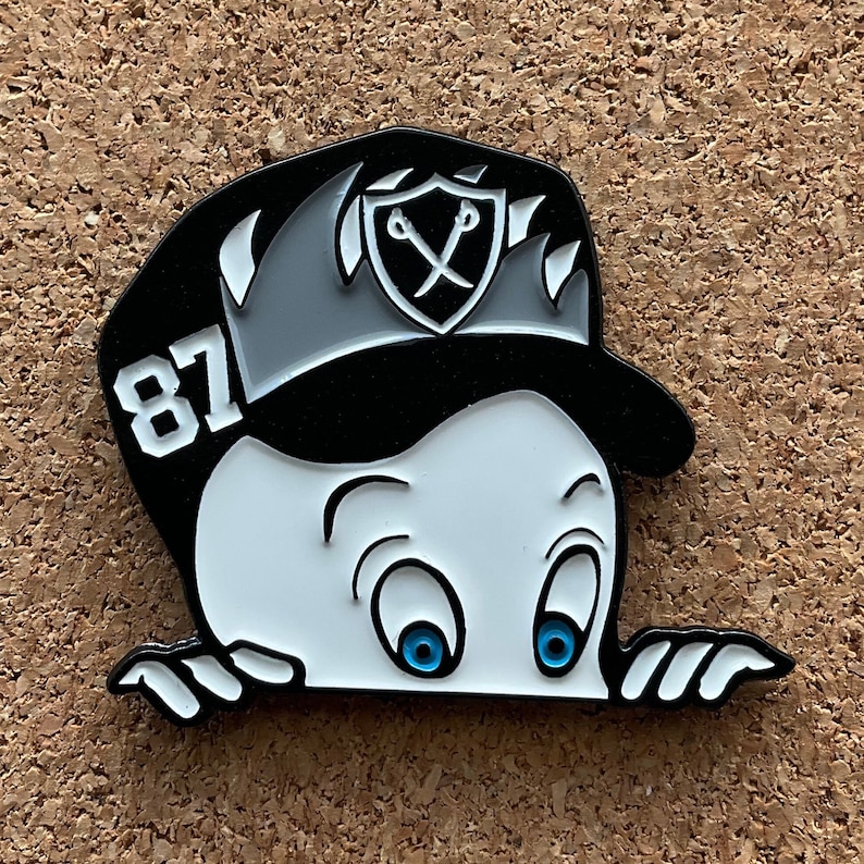Casper the Friendly Ghost Peeker Hat Pin - Etsy