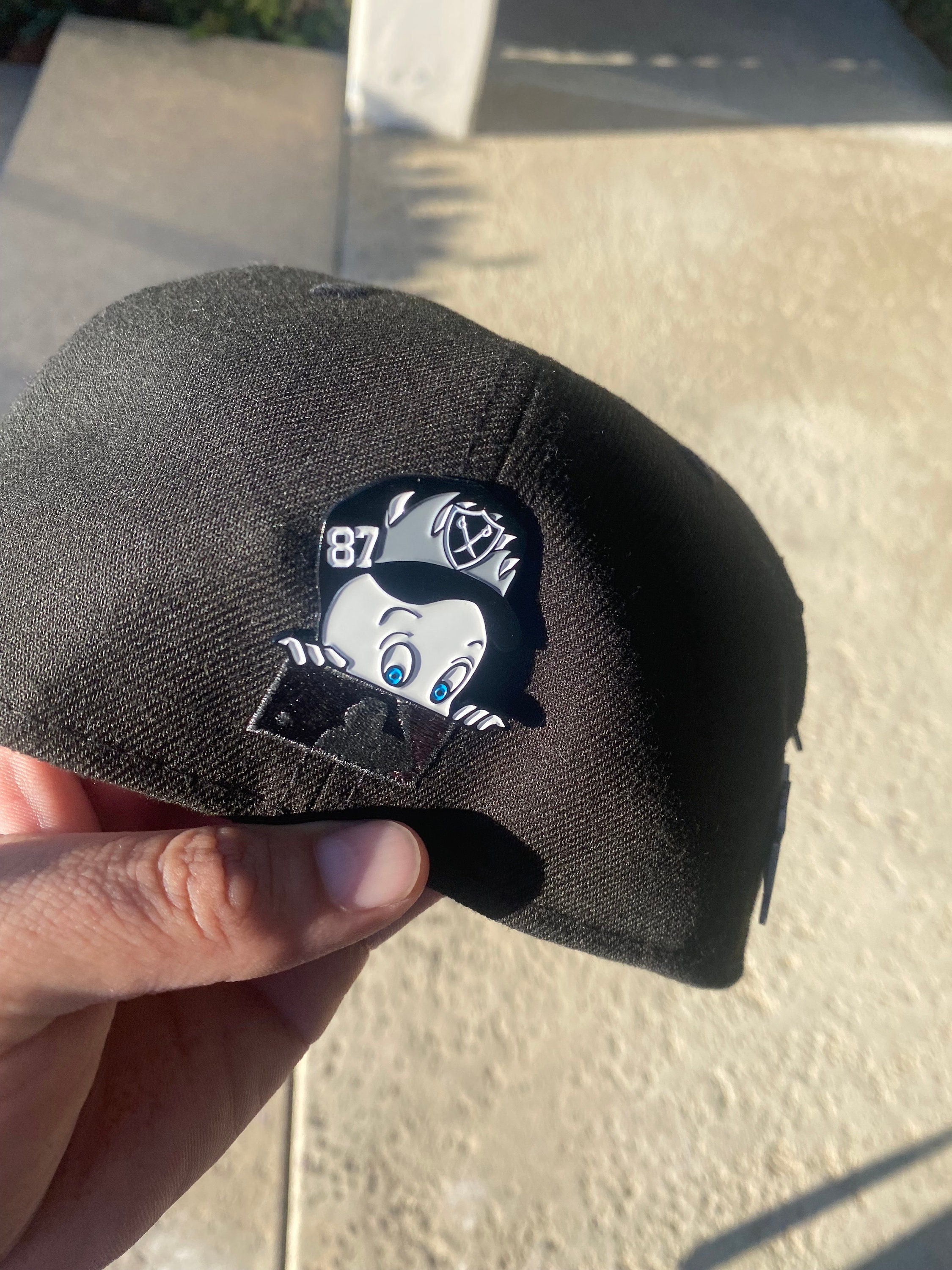 Ghost Peeker Hat Pin - Etsy