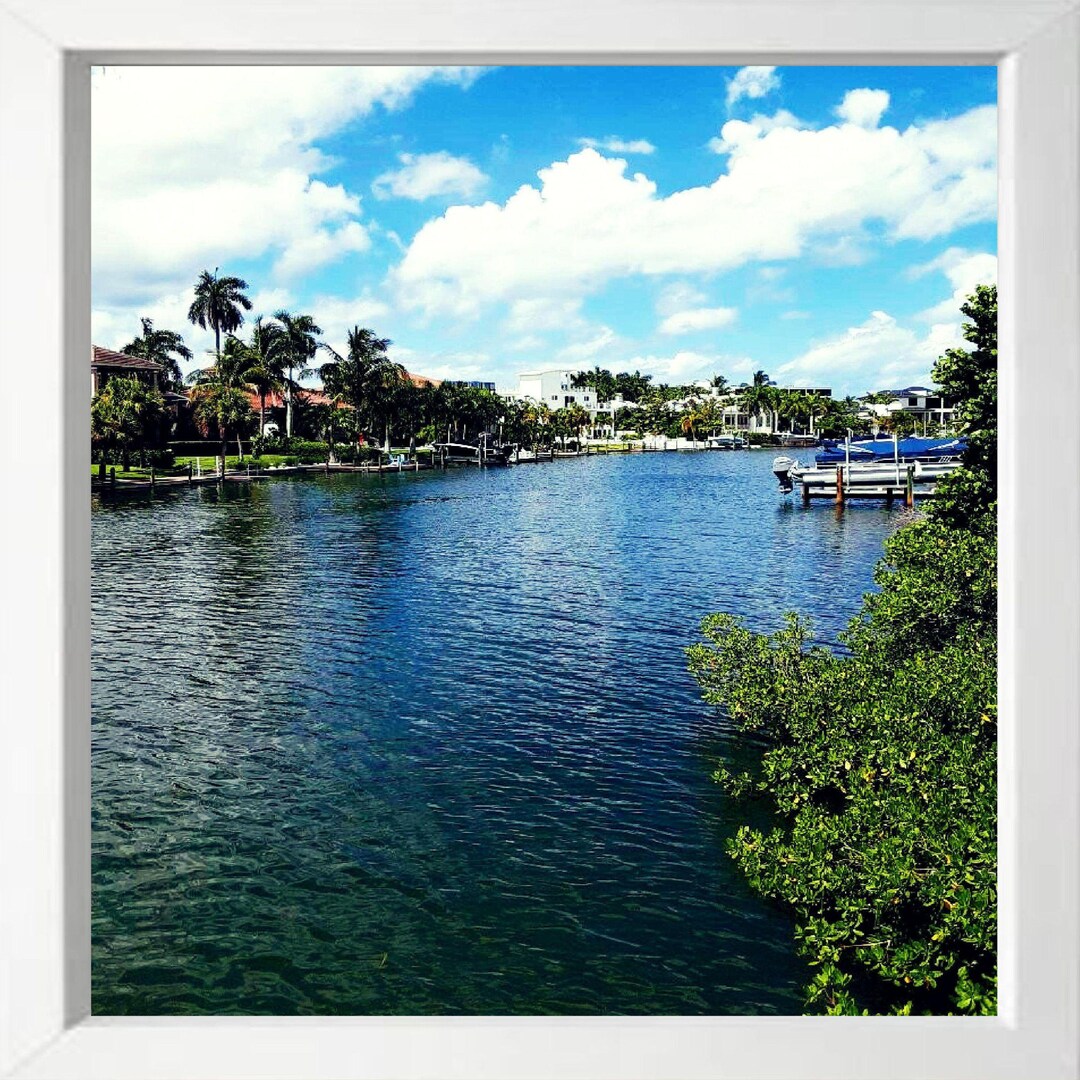 Boats Path to the Ocean Wall Art, A Day at the Beach Printable Artwork ...