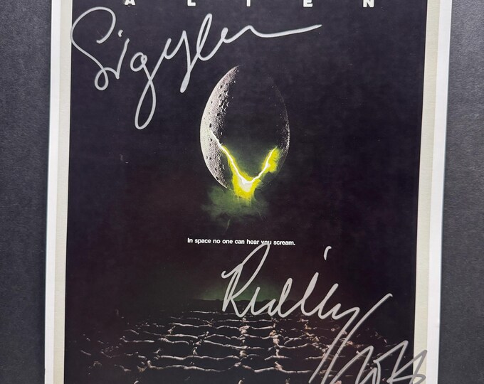ALIEN Movie Poster Signed by Sigourney Weaver and Ridley Scott - COA Authenticated - Secure ...