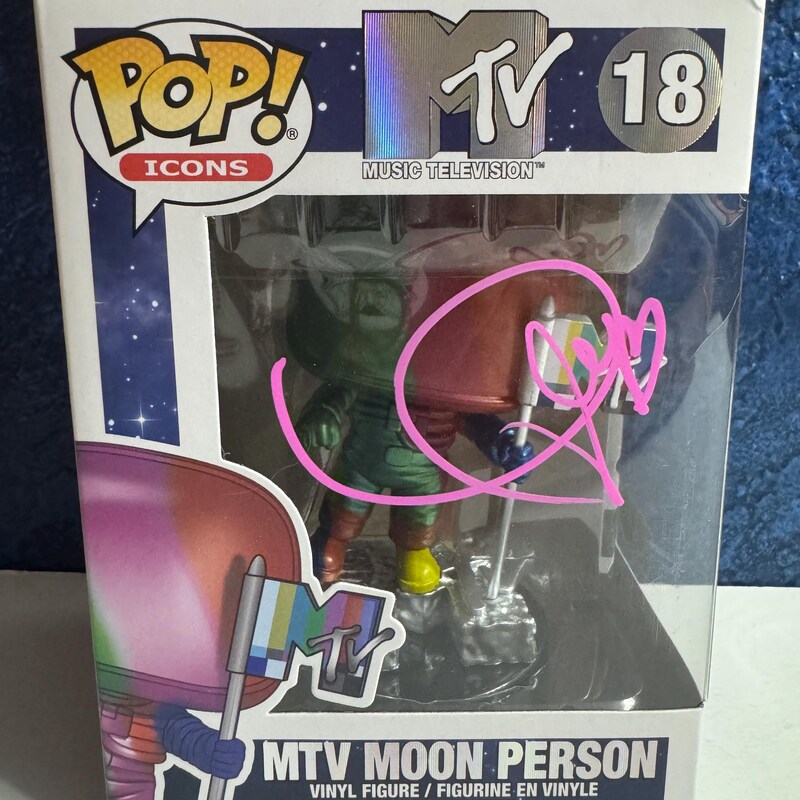 Funko Pop Billie Eilish - Etsy