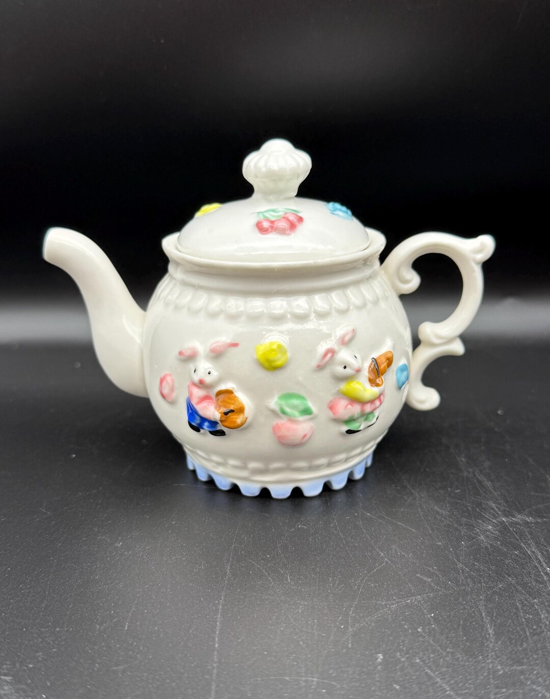 Vintage Bunny Rabbit Teapot - Ceramic Pastel Hand-painted Spring Teapot ...
