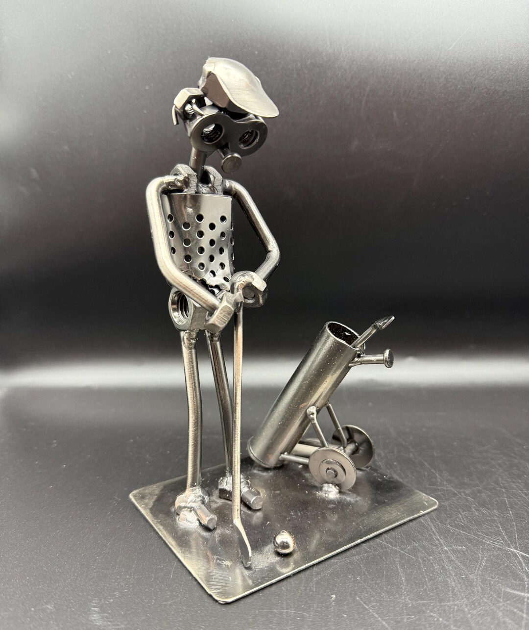 Vintage Nuts and Bolts Golfer Sculpture, Metal Golf Sculpture With Golf ...