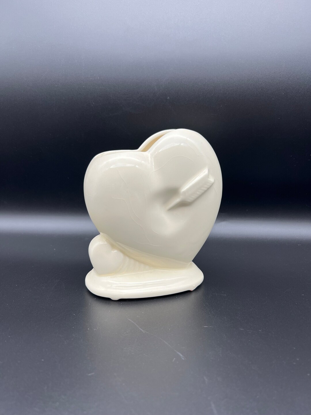 Art Deco MCM Porcelain Ivory Heart Planter or Vase With Cupid's Arrow ...