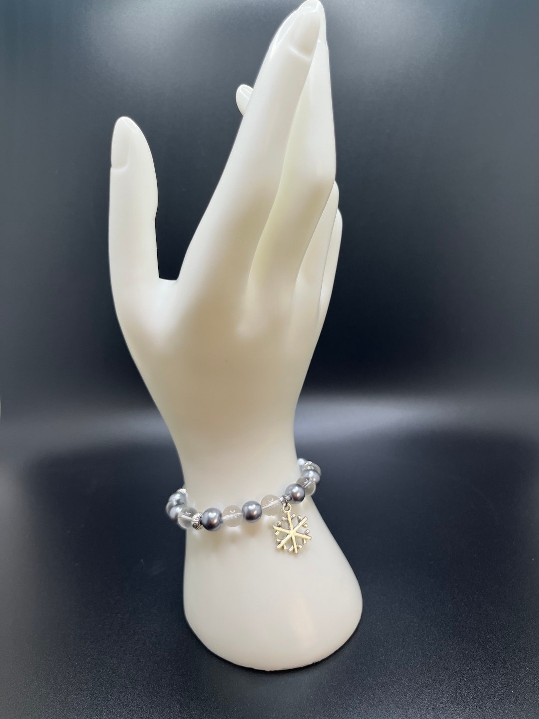 Silver Snowflake Charm Bracelet, Handmade Beaded Bracelet, Clear Beaded ...