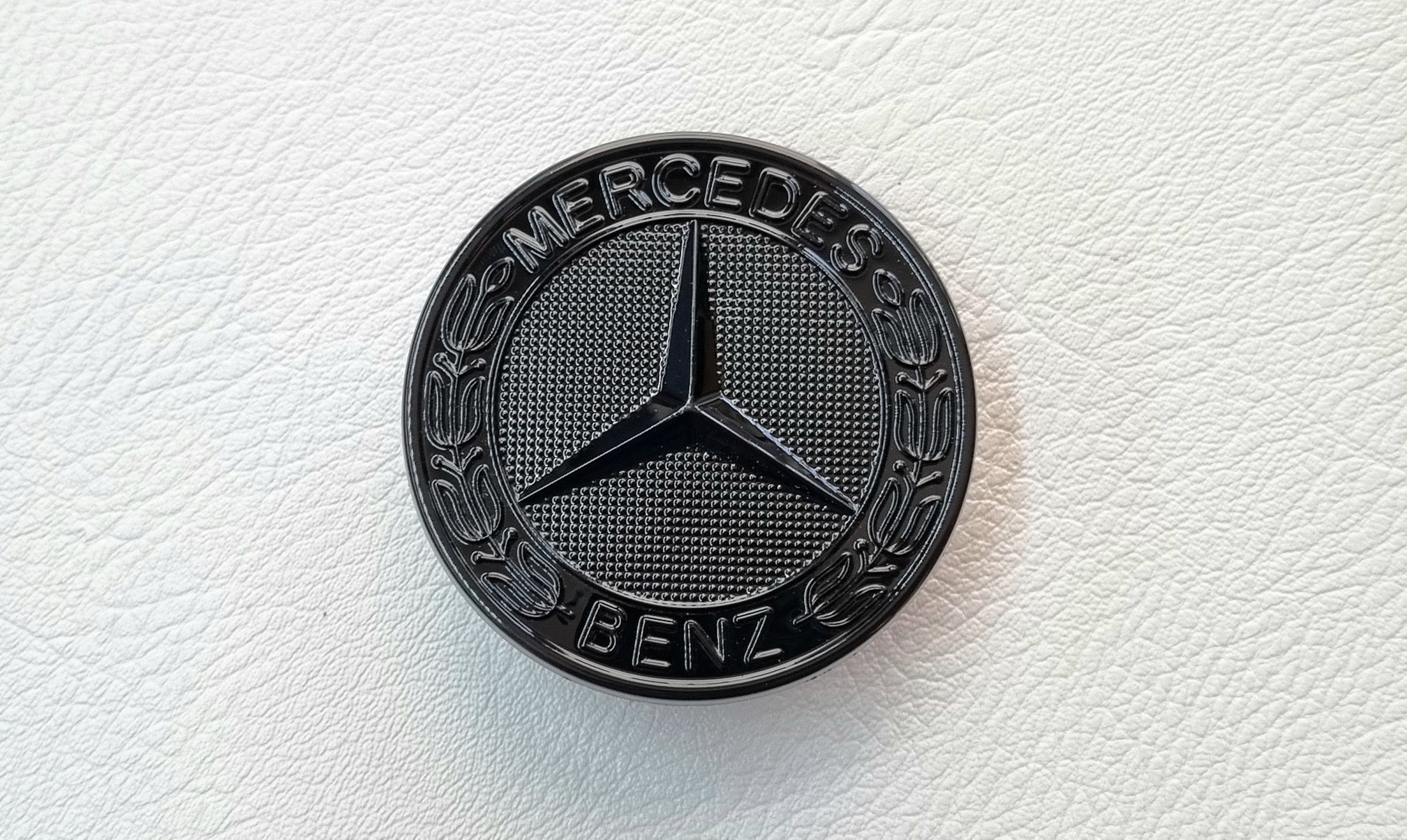 Mercedes Hood Badge Black Logo Bonnet Emblem 5.7 Cm C E S Class Car ...