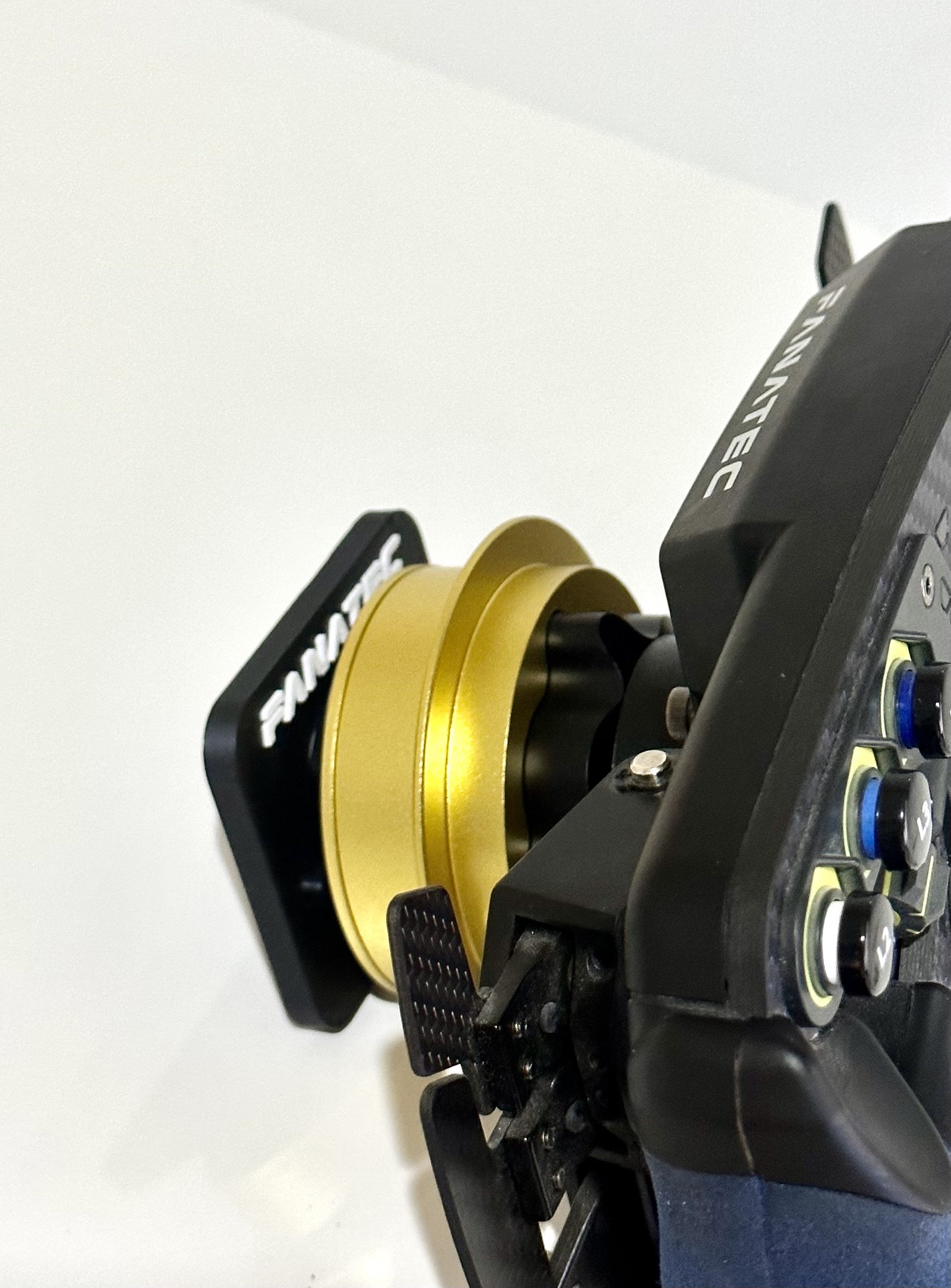 Fanatec Wheel Wall Mount QR2 Racing Wheel Mount Quick Release Wall ...